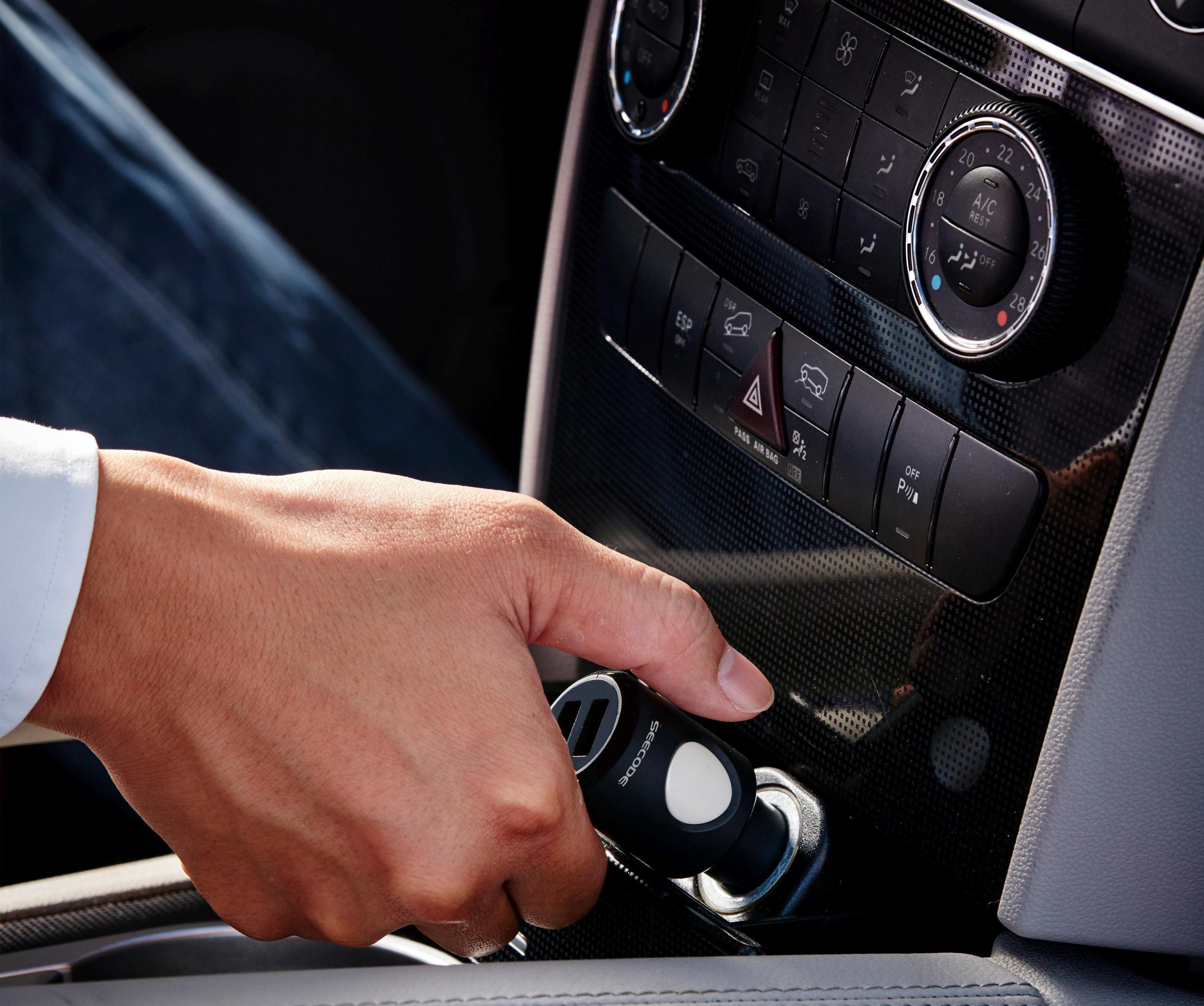 Seecode eCall SOS Alarmcharger 20183 | Adalbert Zajadacz GmbH & Co. KG